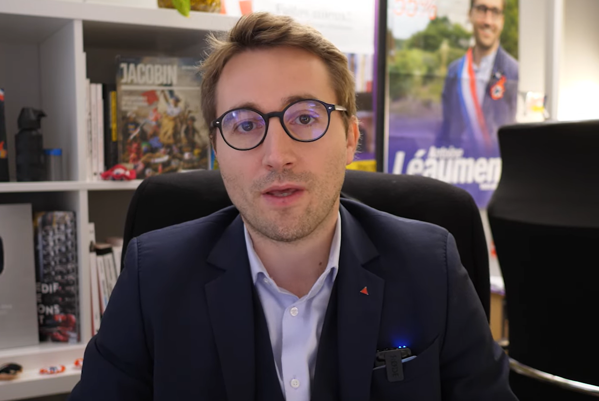 Antoine Léaument ne saisit pas l’humour de Fabrice Luchini et se ridiculise - Boulevard Voltaire