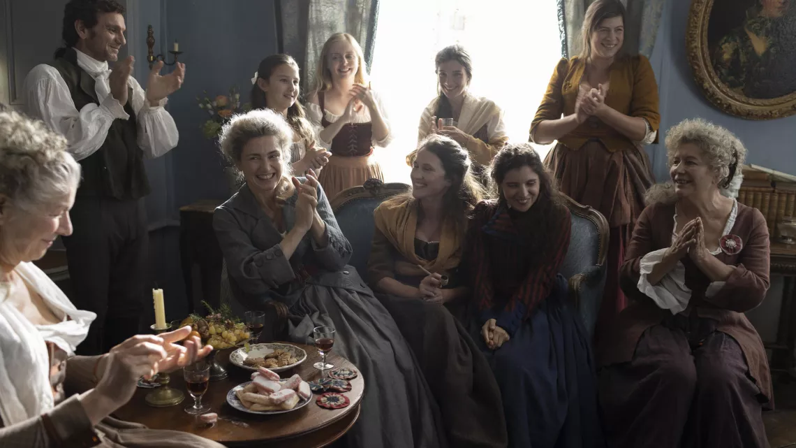 Olympe, va dire à Julie Gayet que la Révolution dévore toujours ses ...