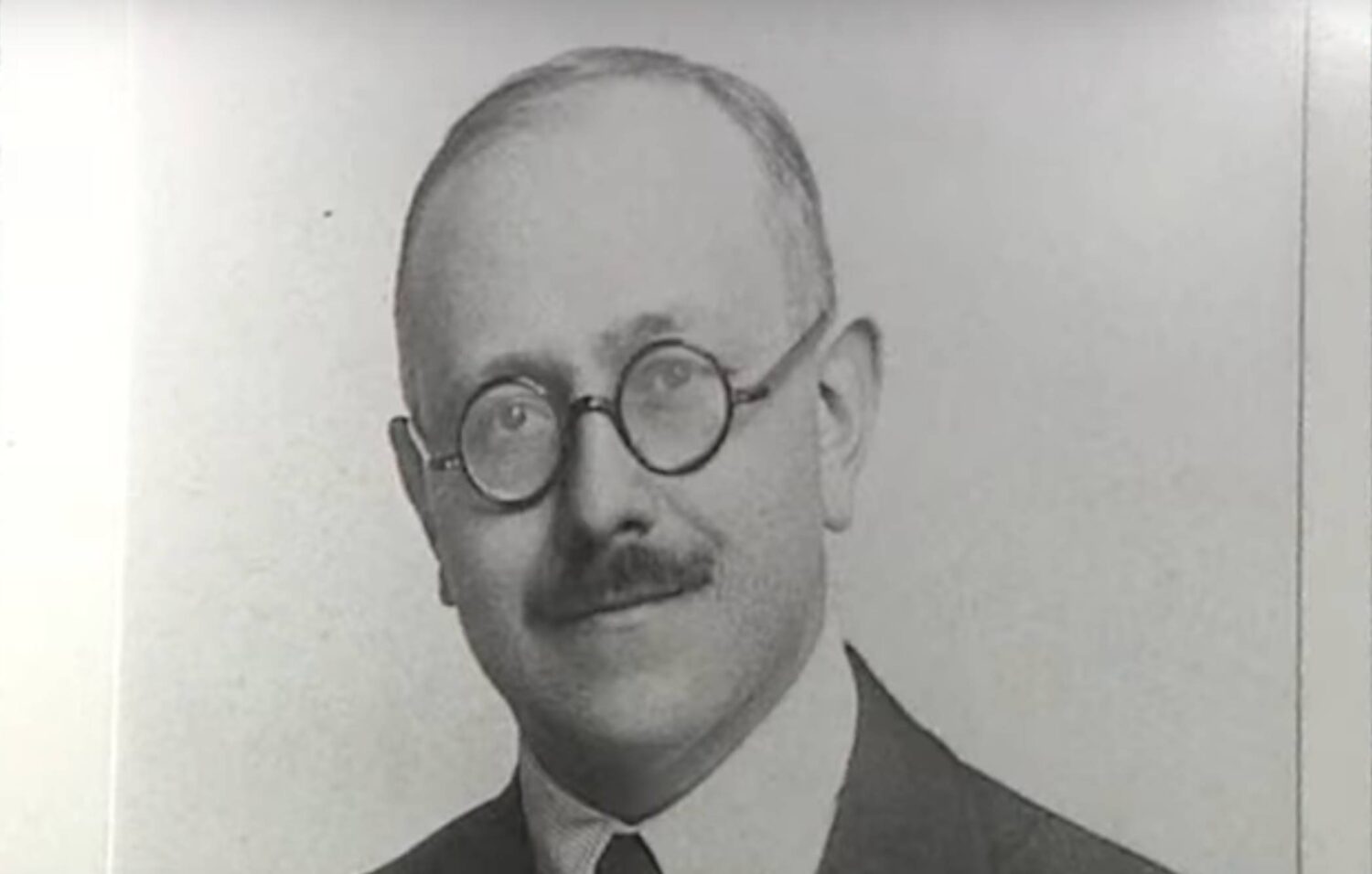 Robert Badinter et Marc Bloch au Panthéon : deux salles, deux ambiances ...