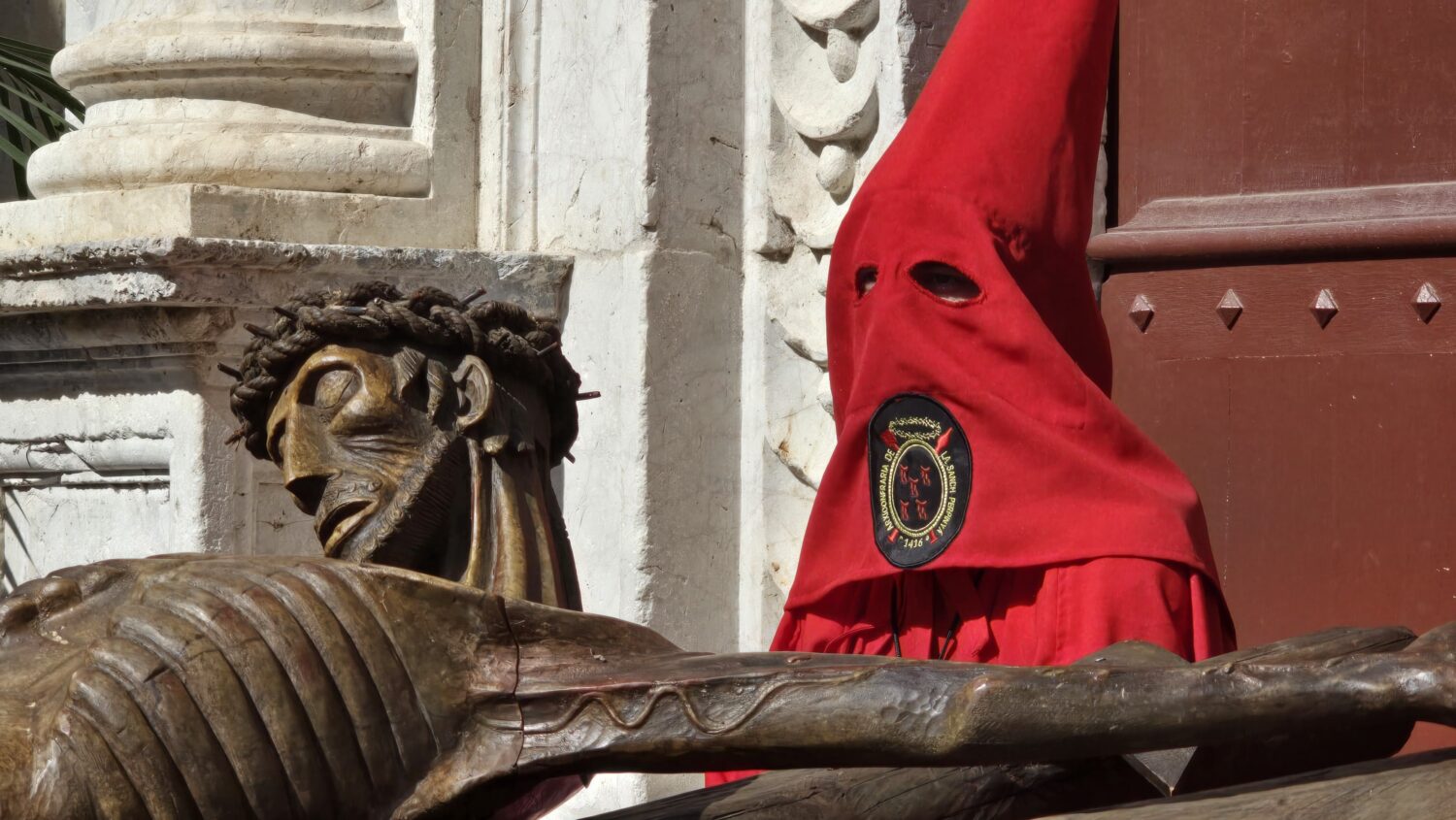 [REPORTAGE] Procession de la Sanch, l’immuable Passion du Christ à ...