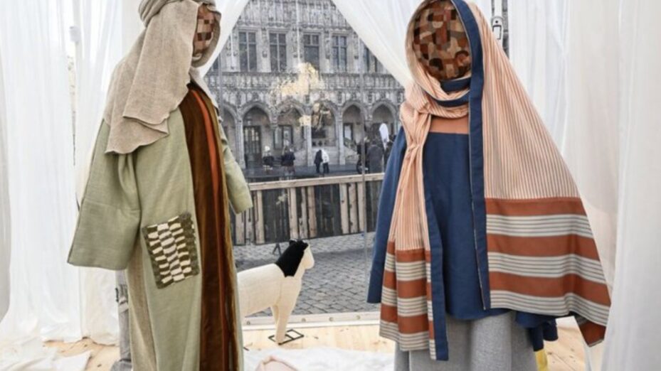 Au marché « Plaisirs d’hiver » de Bruxelles, une crèche inclusive sans ...
